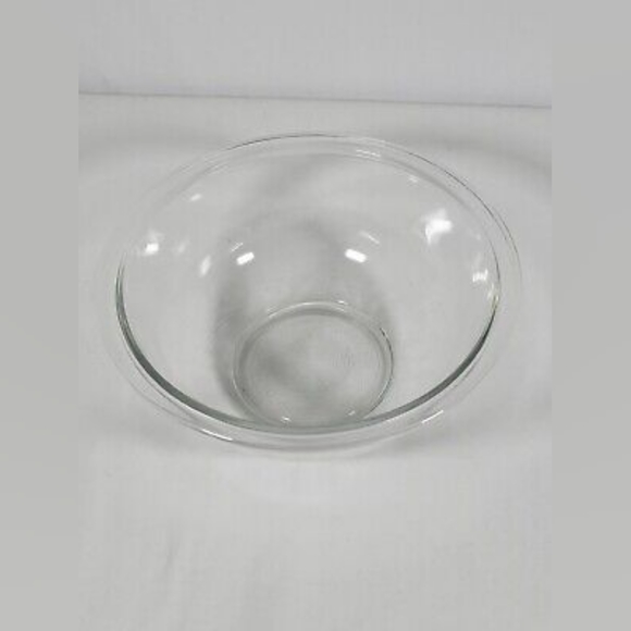 Pyrex | Kitchen | Vintage Pyrex Clear Glass Mixing Nesting Round Bowl ...